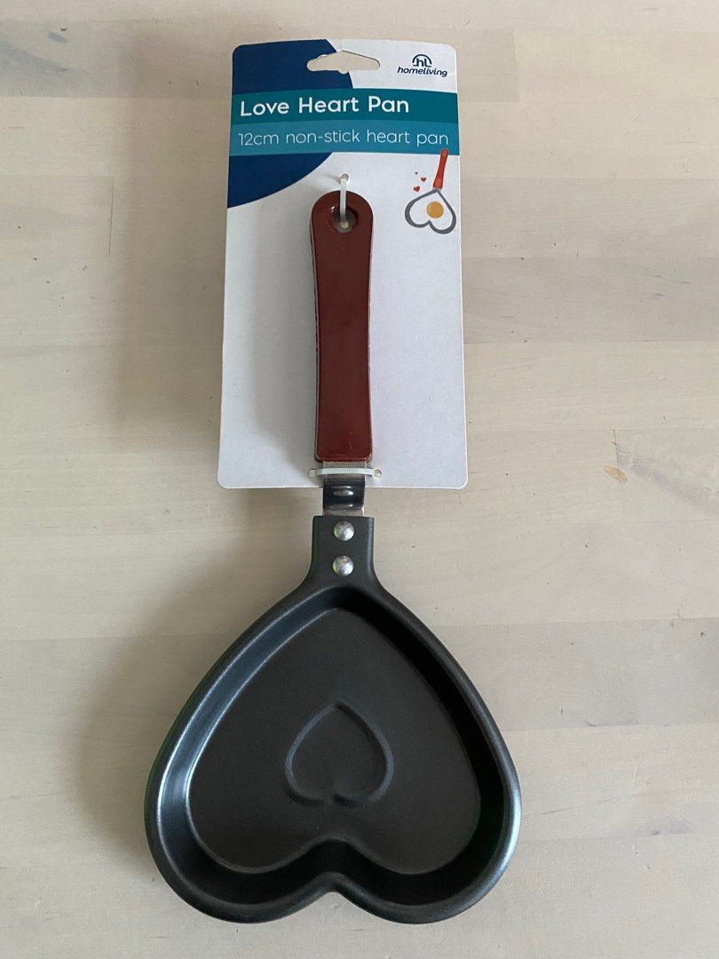 Heart shape fry pan, Furniture & Home Living, Kitchenware & Tableware ...