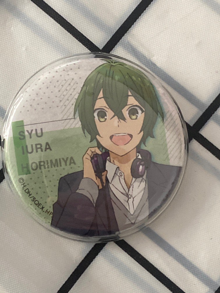 Horimiya: Syu Iura Badge, Hobbies & Toys, Memorabilia & Collectibles ...