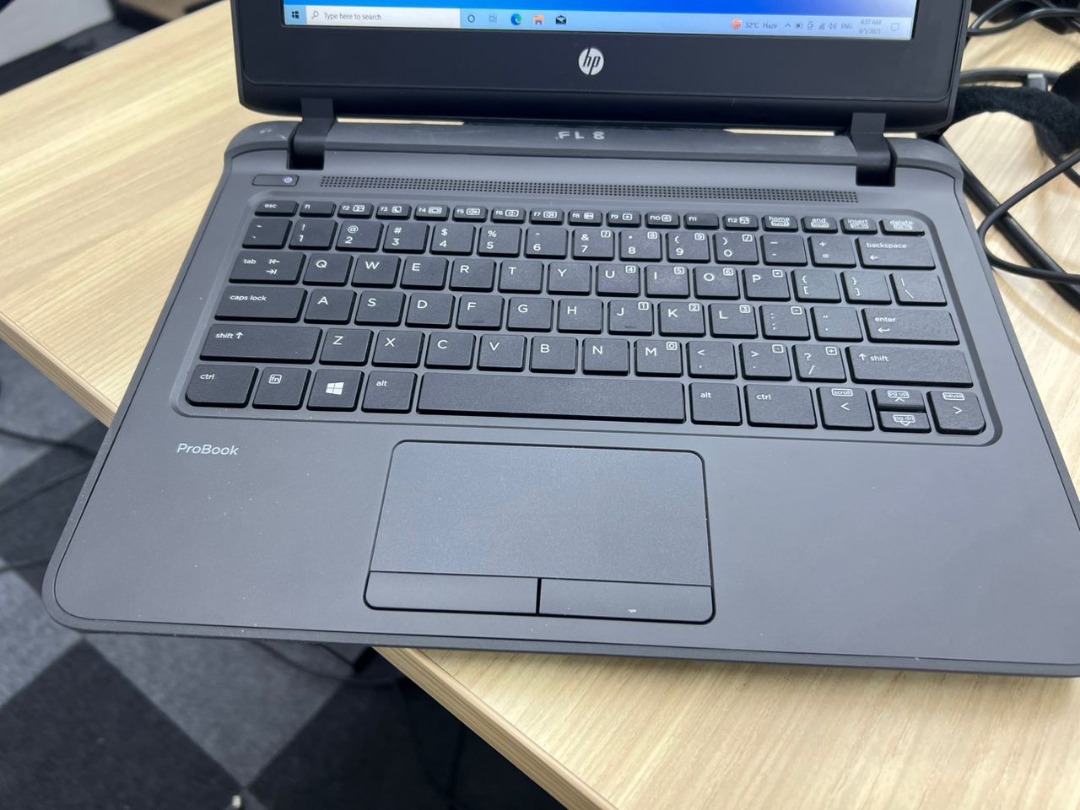 HP ProBook 11 G2 INTEL Intel CORE i3 6th Gen, Computers & Tech, Laptops ...