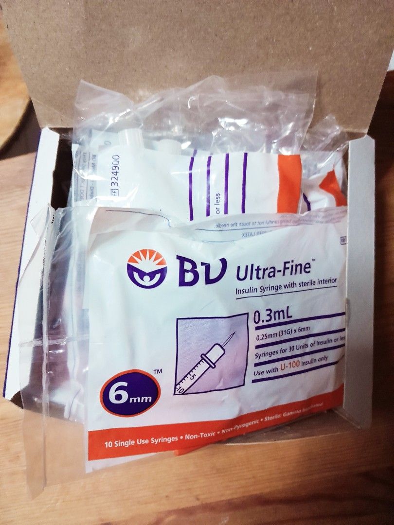 Insulin Syringe 0.3 ml/short needle, Health & Nutrition, Medical ...