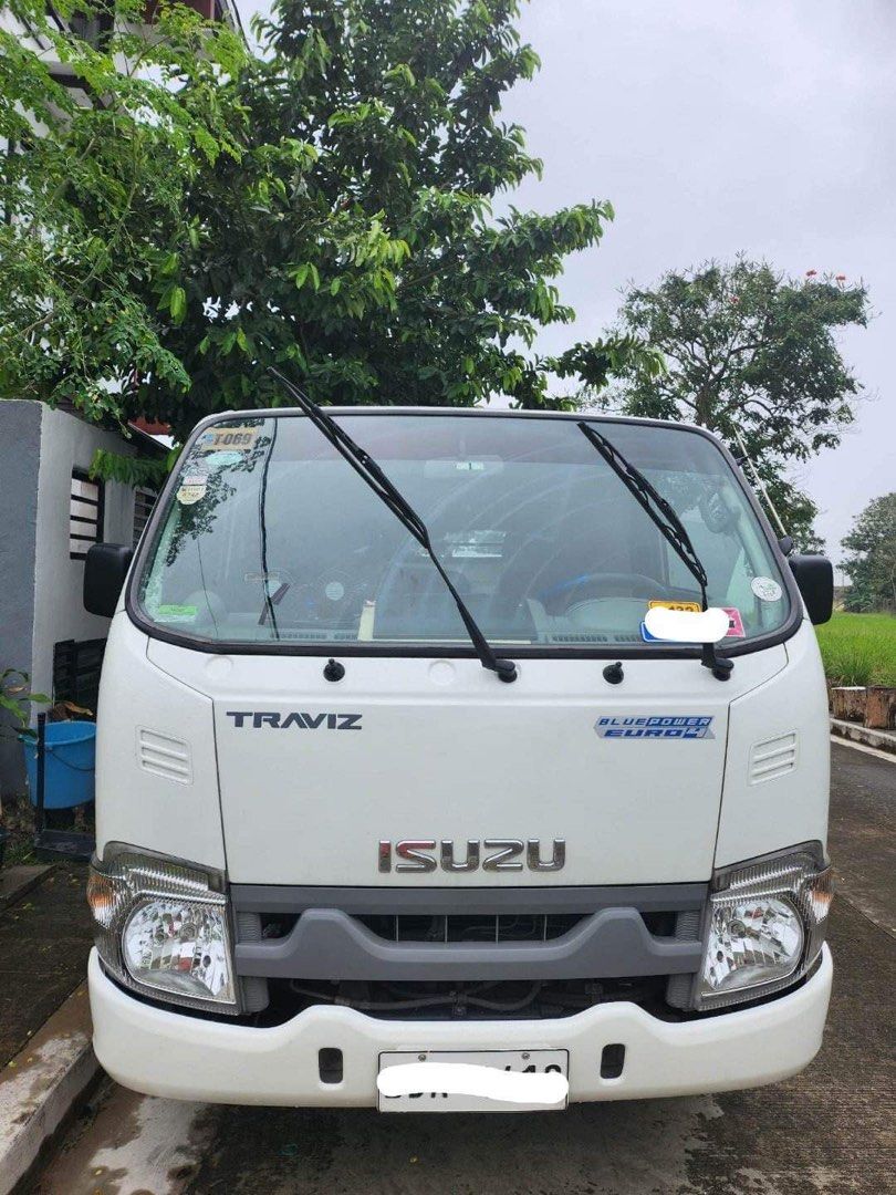Isuzu TRAVIZ L Manual on Carousell