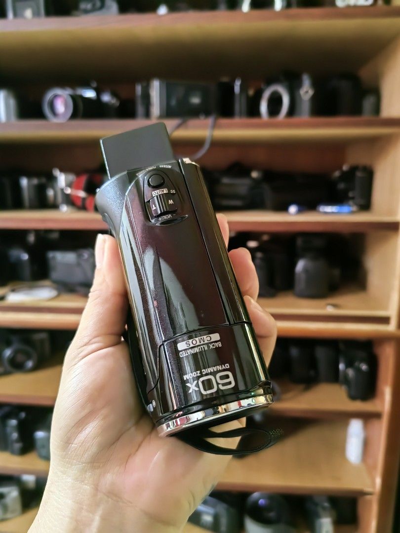 JVC Full HD 60x, Photography, Video Cameras on Carousell
