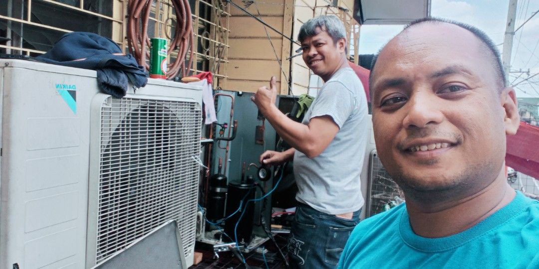 Kalakal aircon baka meron kayo, Furniture & Home Living, Lighting & Fans, Fans on Carousell