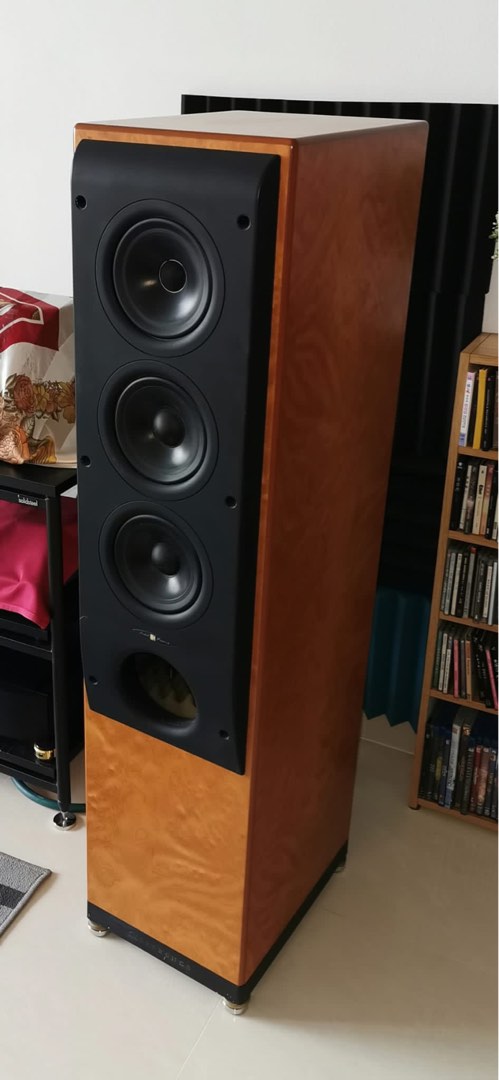 Kef Reference Model 4.2 Classic Loudspeakers, Audio, Soundbars, Speakers & Amplifiers on Carousell