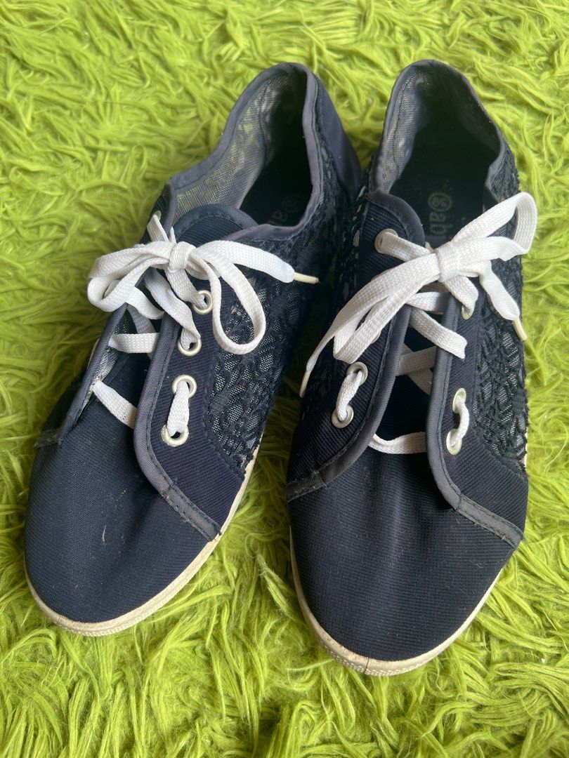 Macy White Sneakers with Freebie, Women's Fashion, Footwear, Sneakers ...