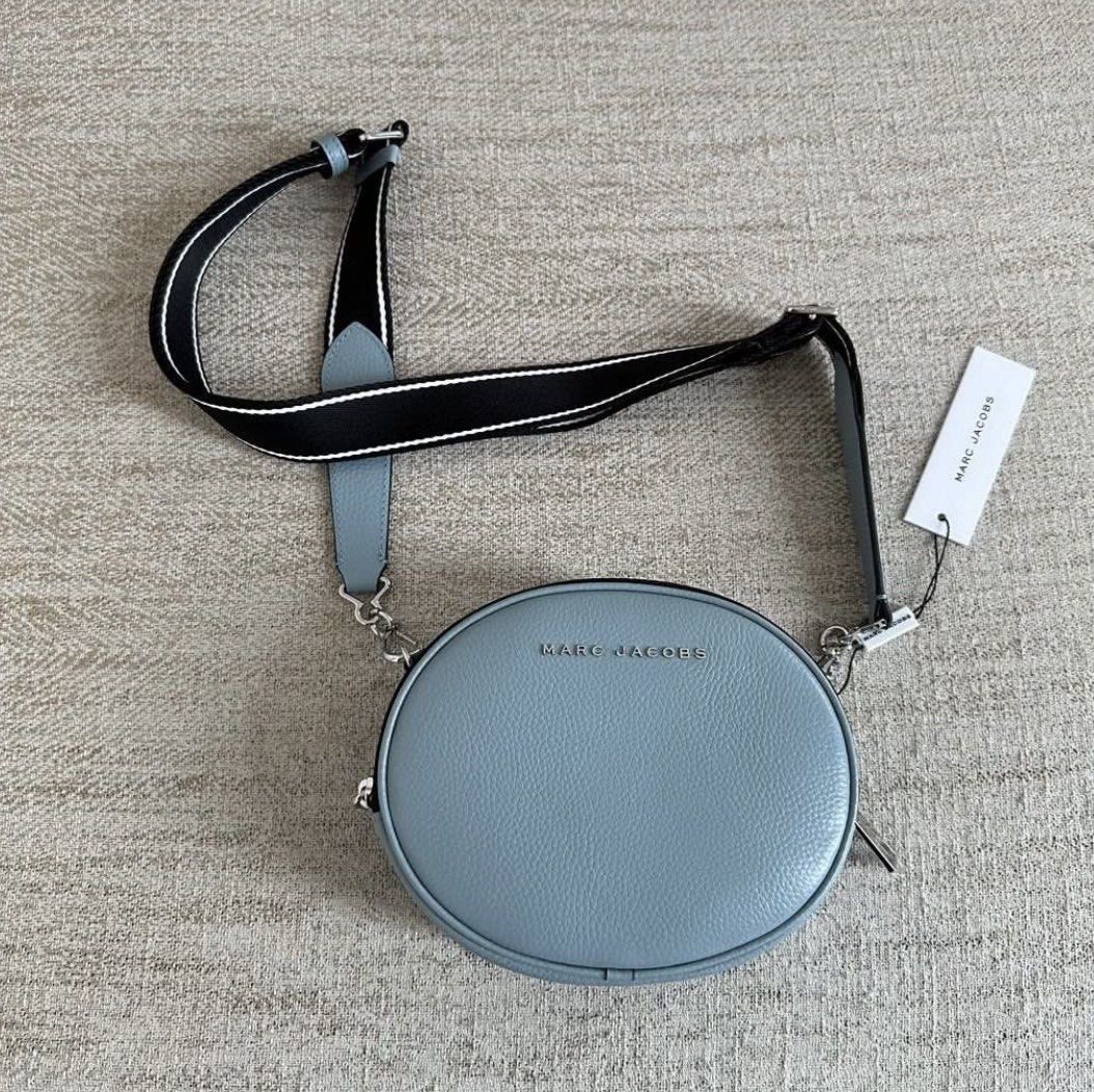 Marc Jacob Round Sling Bag, Women's Fashion, Bags & Wallets, Cross-body ...