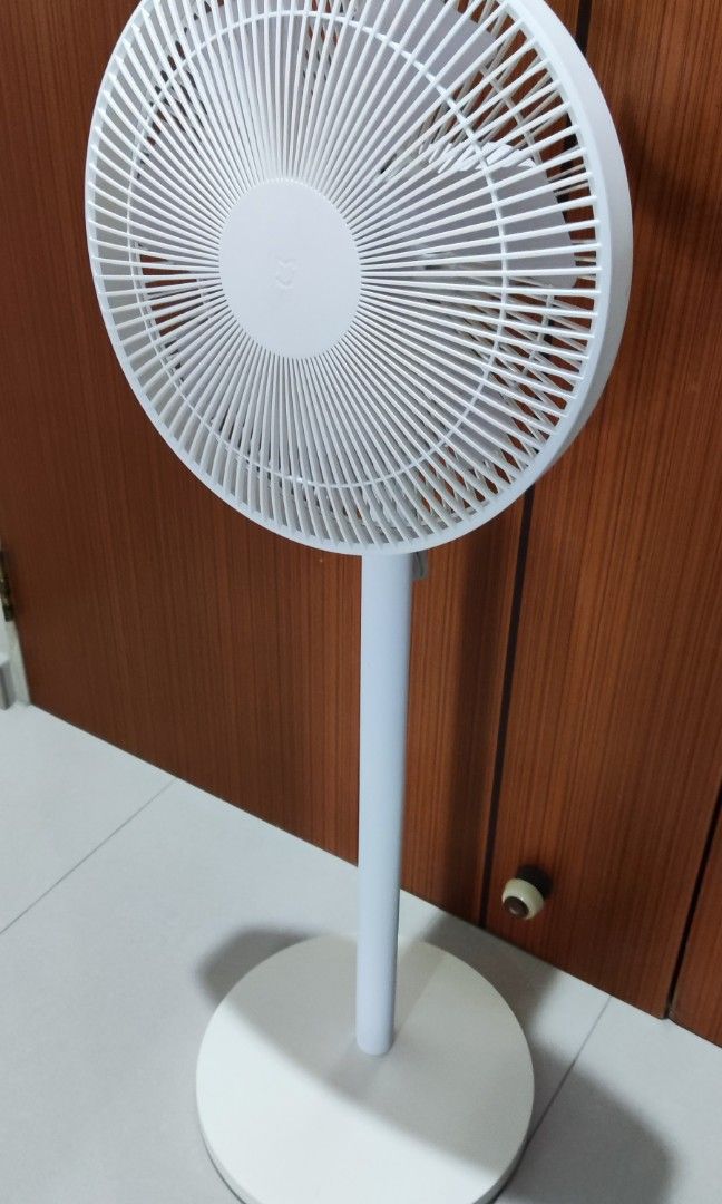 Mi Smart Standing Fan 2 Lite, Furniture & Home Living, Lighting & Fans ...