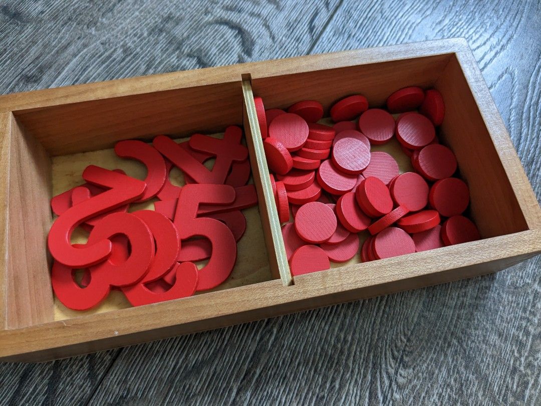 Montessori counters, Hobbies & Toys, Toys & Games on Carousell