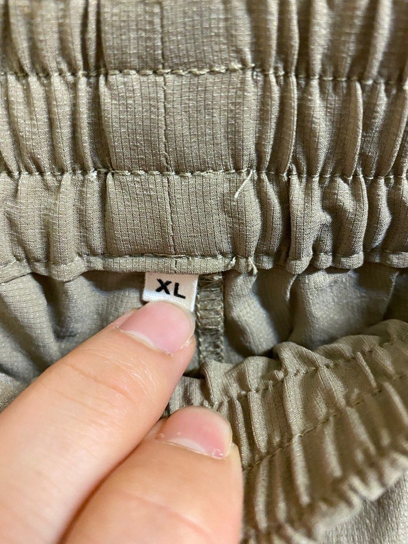 Muji 無印良品 卡其長褲 #618年中慶, 他的時尚, 褲子, 其他長褲在旋轉拍賣