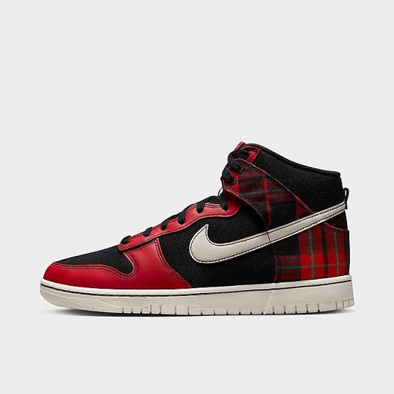 Nike Dunk High Retro SE Plaid Red, Men's Fashion, Footwear, Sneakers on ...