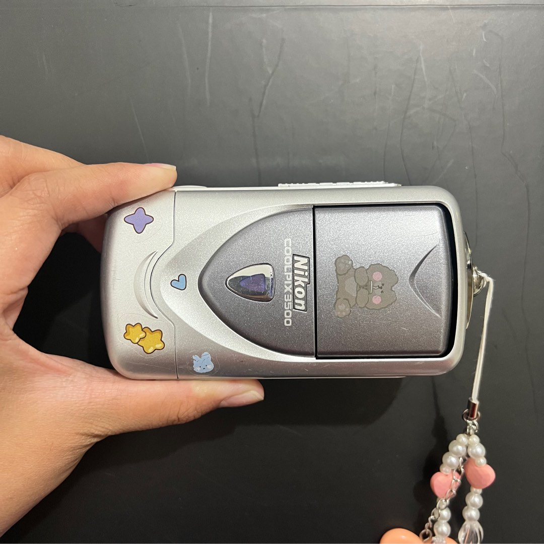 Nikon Coolpix 3500 (LOWEST), Photography, Cameras on Carousell