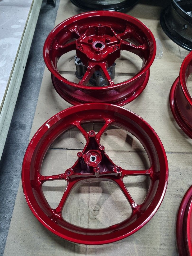 NMAX V2 Red Rims, Motorcycles, Motorcycle Accessories on Carousell