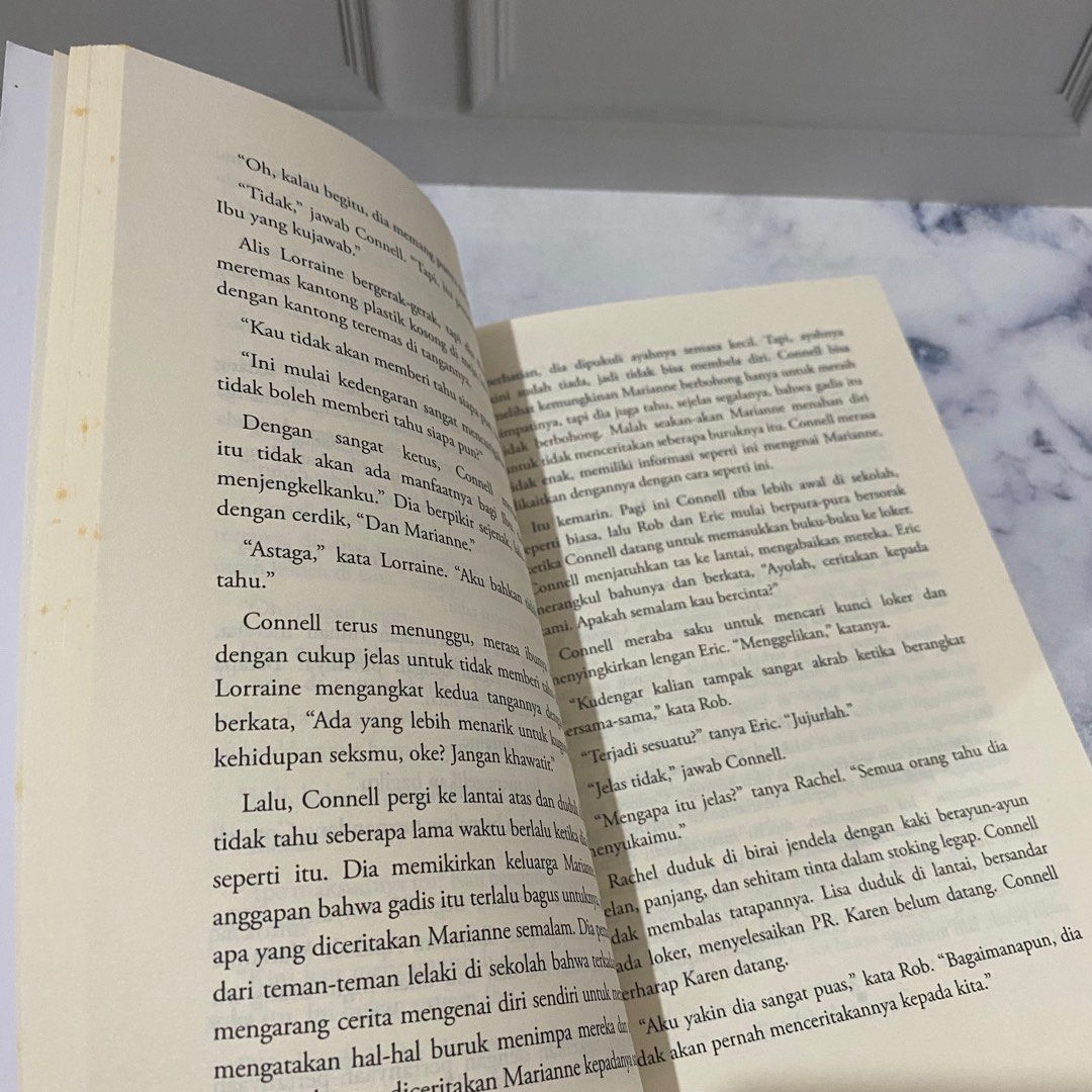 Normal people sally rooney preloved penerbit haru spring gramedia buku ...