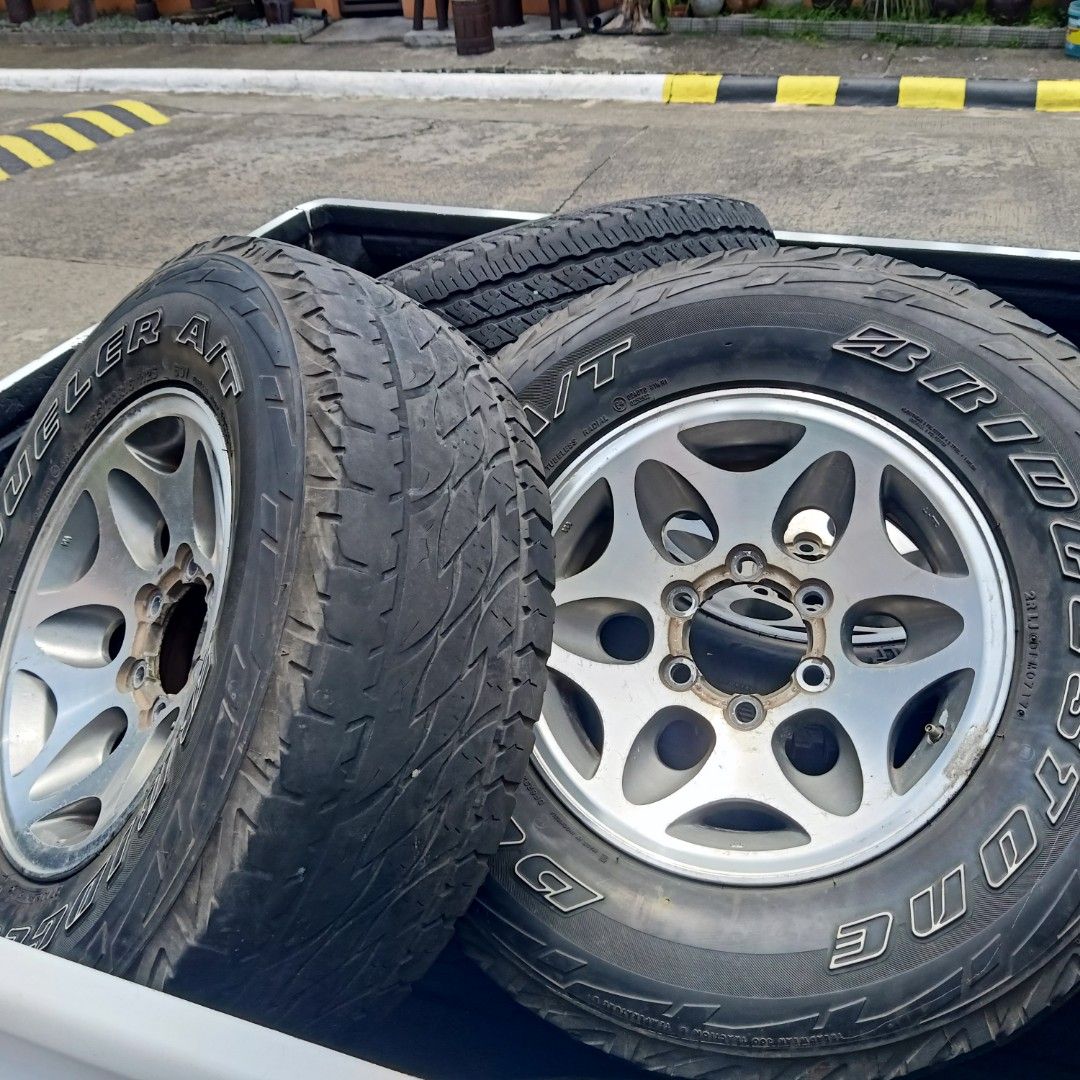 Pajero mags flower, Car Parts & Accessories, Mags and Tires on Carousell