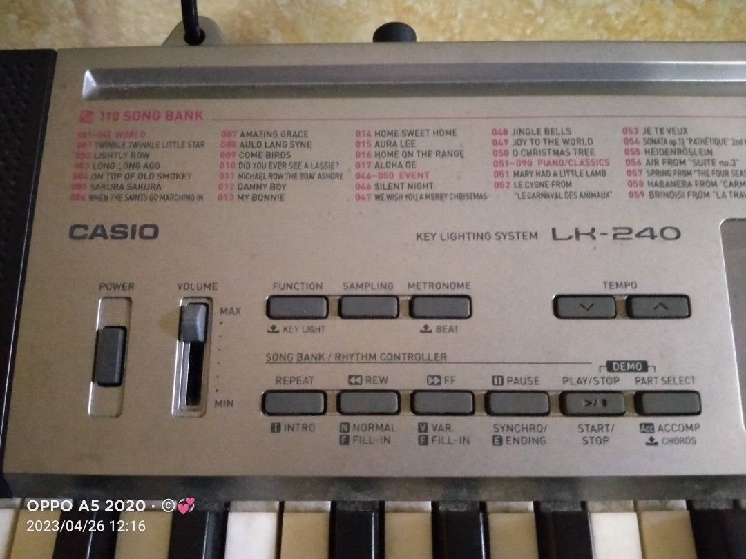 Piano Casio LK-240, Hobbies & Toys, Music & Media, Musical Instruments on Carousell