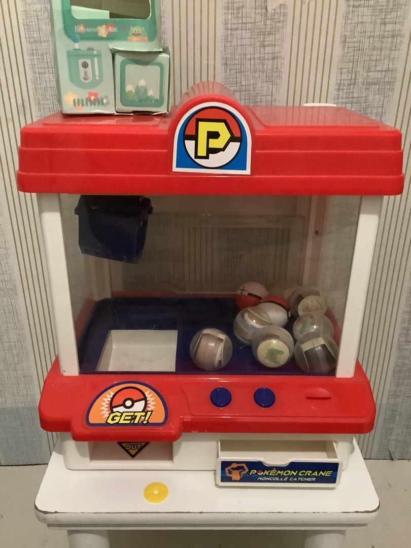 Pokemon Crane with 9pcs balls, Hobbies & Toys, Toys & Games on Carousell