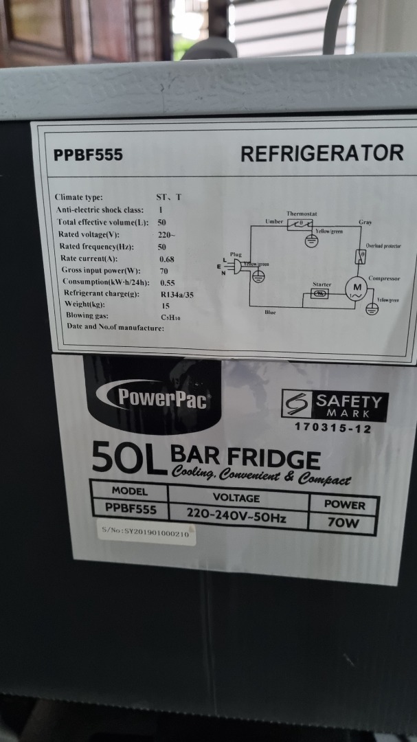 Powerpac bar fridge, TV & Home Appliances, Kitchen Appliances ...