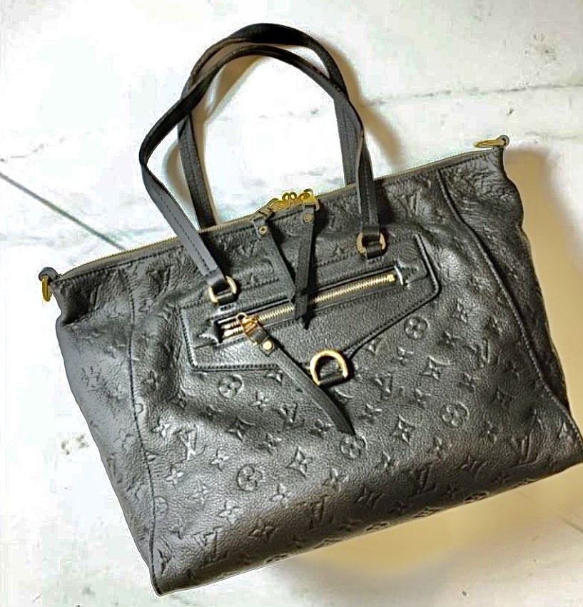 Preloved Louis Vuitton Empreinte Lumineuse in Black Monogram - Embosed ...