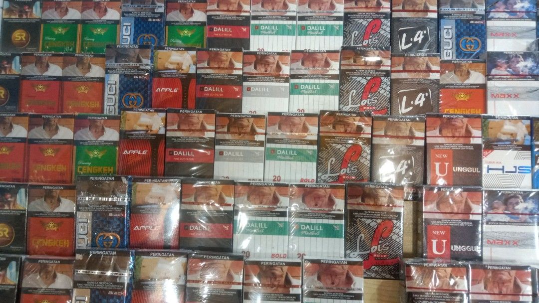 Rokok batam, Makanan & Minuman, Makanan Instan di Carousell