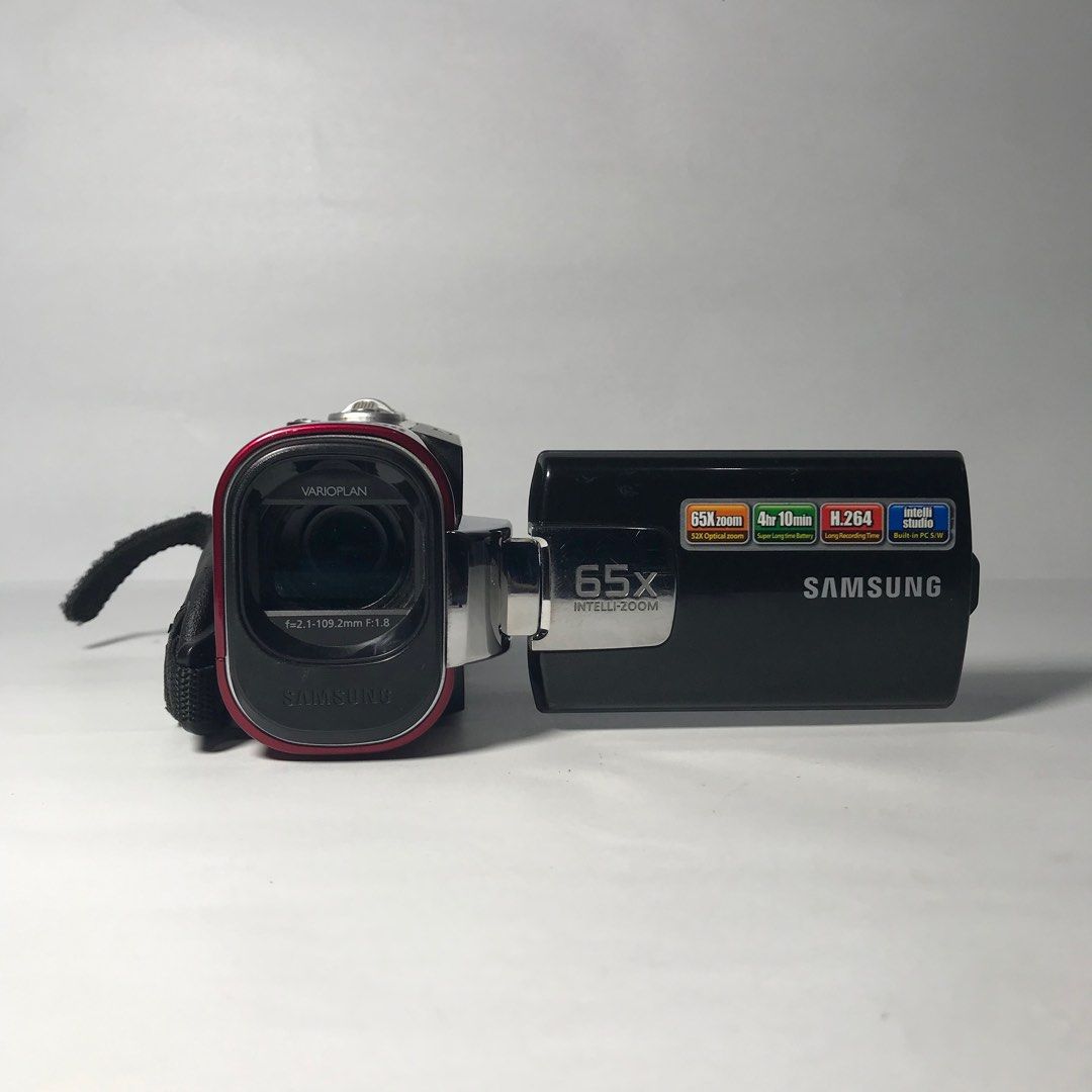 SAMSUNG HANDYCAM SD CARD, Photography, Video Cameras on Carousell