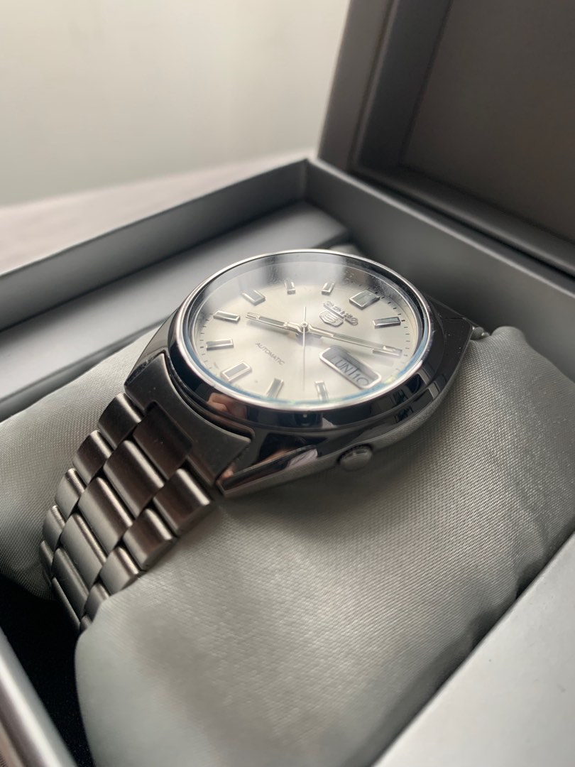 SEIKO SNXS73, Men's Fashion, Watches & Accessories, Watches on Carousell