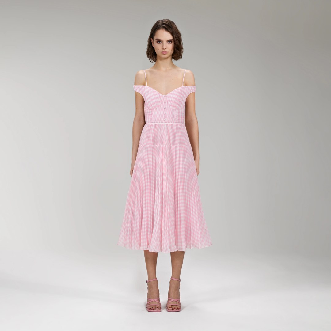 Self Portrait Pink Gingham Midi dress, Women's Fashion, Dresses & Sets ...