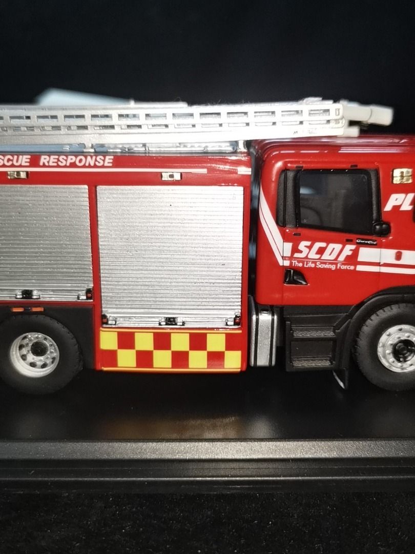 Singapore Civil Defence Force (SCDF) SCANIA P270 and P310 Pump Ladder Model (1:43), Hobbies ...