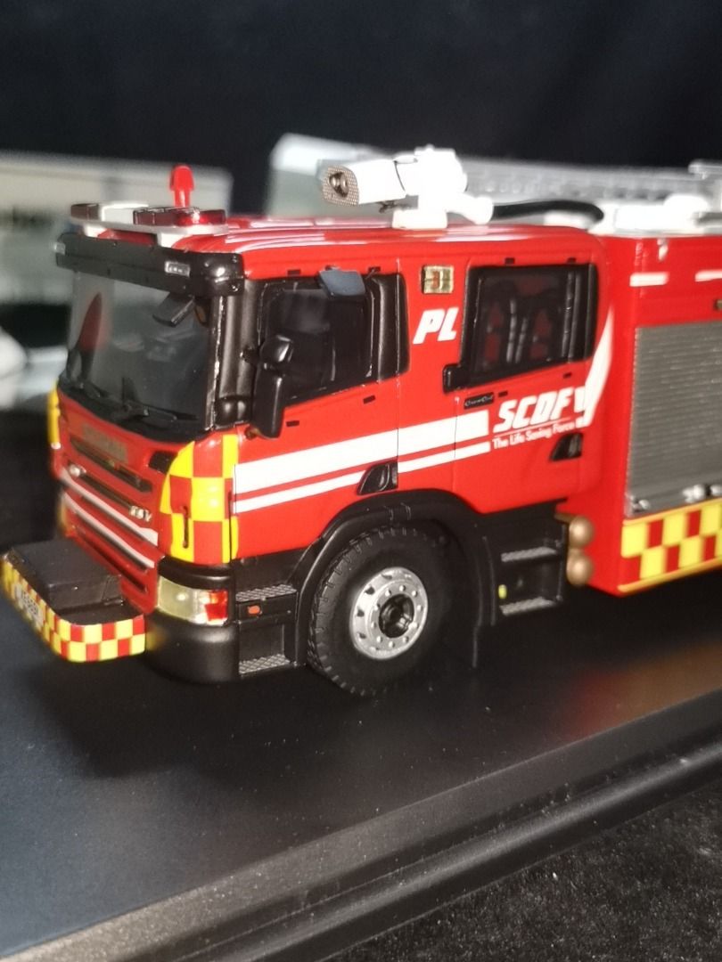 Singapore Civil Defence Force (SCDF) SCANIA P270 and P310 Pump Ladder Model (1:43), Hobbies ...