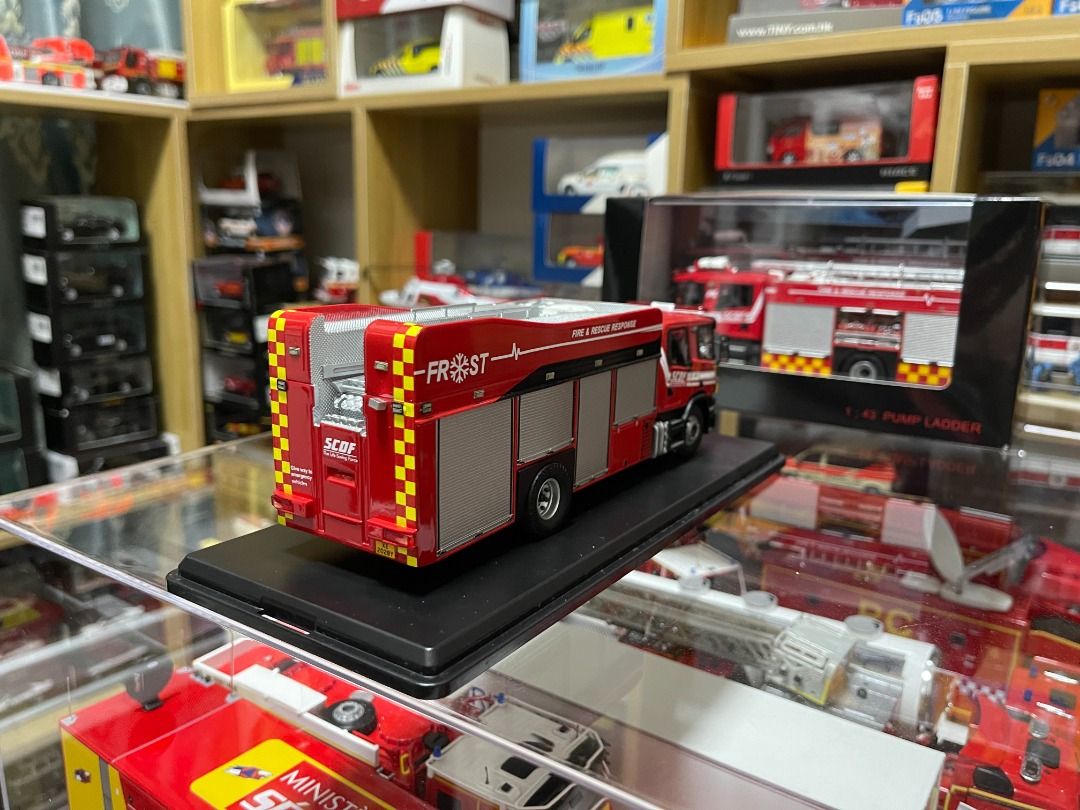 Singapore Civil Defence Force (SCDF) SCANIA P270 and P310 Pump Ladder Model (1:43), Hobbies ...