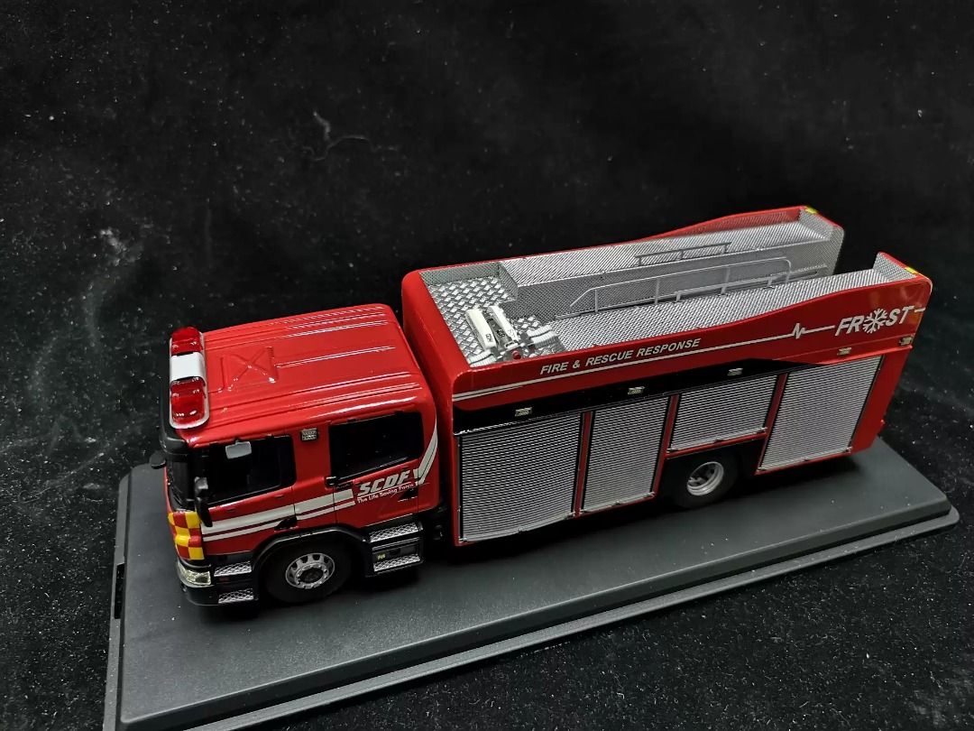 Singapore Civil Defence Force (SCDF) SCANIA P270 and P310 Pump Ladder Model (1:43), Hobbies ...
