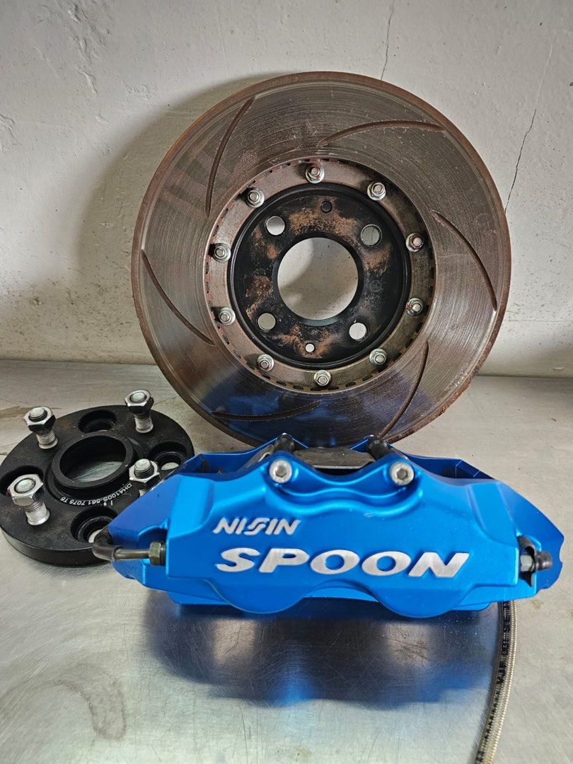 Spoon twin block caliper set, Car Accessories, Accessories on Carousell