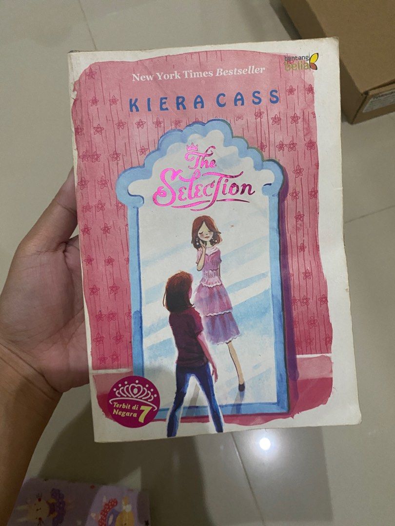 The Selection Kiera Cass Buku And Alat Tulis Buku Di Carousell