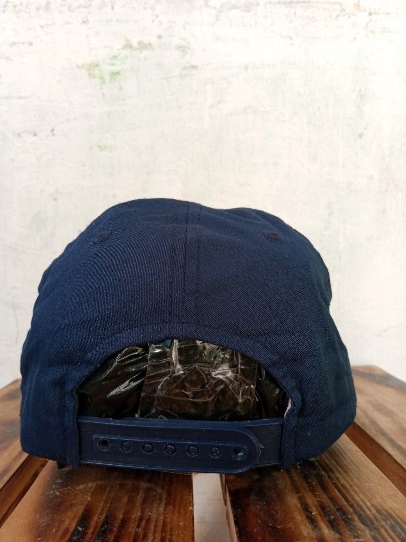 Topi vintage, Fesyen Pria, Aksesoris, Topi di Carousell