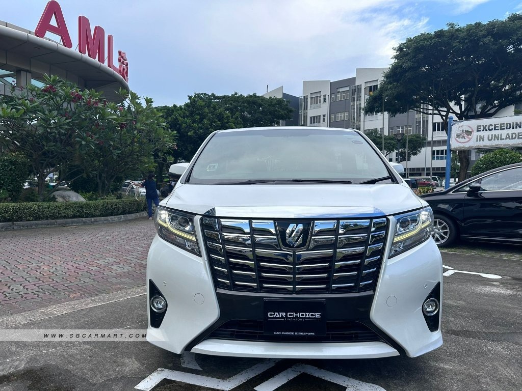 Toyota Alphard 2.5A Elegance Sunroof Auto, Cars, Used Cars on Carousell