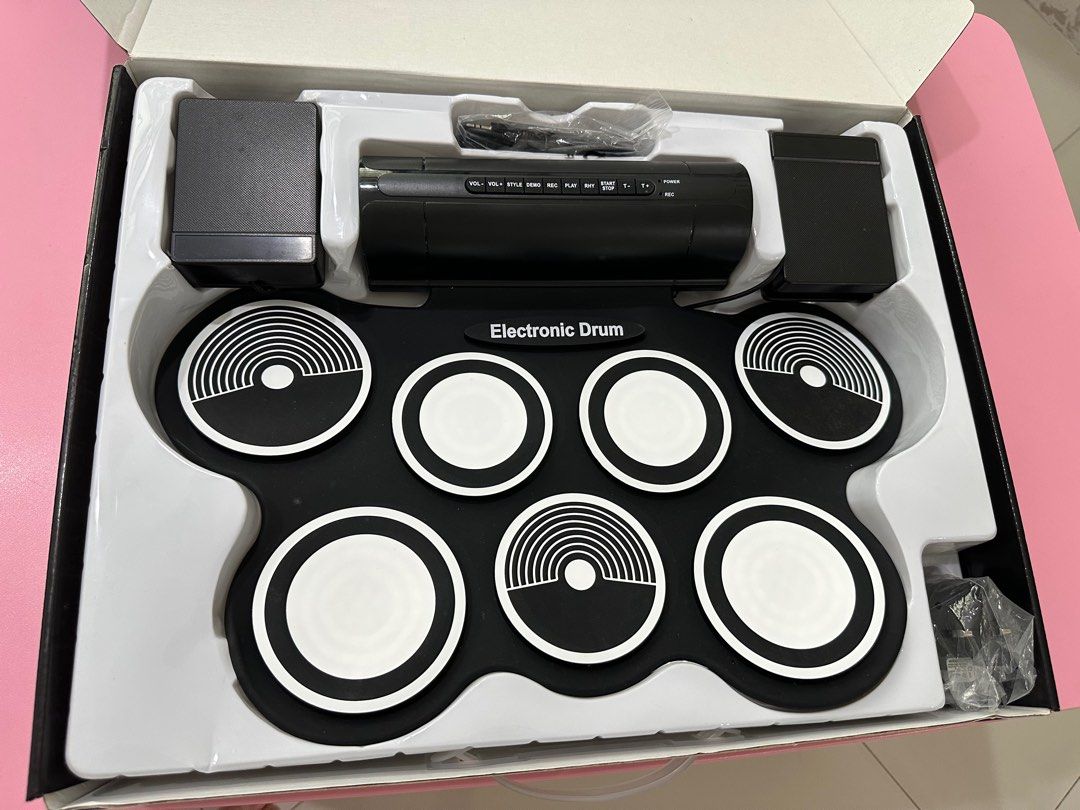 TravelClef Flexi Drum Full Set, Hobbies & Toys, Music & Media, Musical ...