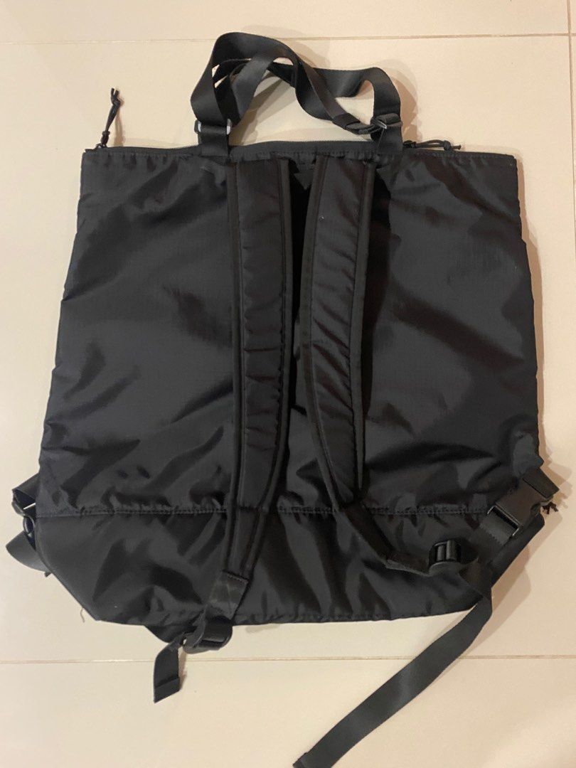 Uniqlo 2 way utility backpack / tote bag, Women's Fashion, Bags ...