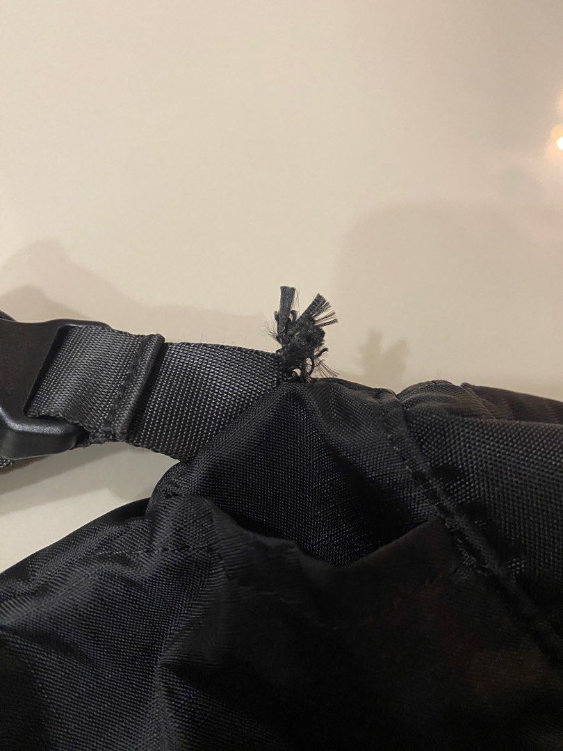 Uniqlo 2 way utility backpack / tote bag, Women's Fashion, Bags ...