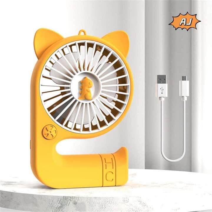 USB charging disk fan 149php, Furniture & Home Living, Lighting & Fans ...