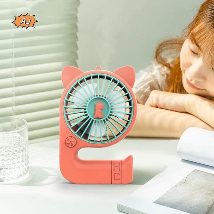 USB charging disk fan 149php, Furniture & Home Living, Lighting & Fans ...
