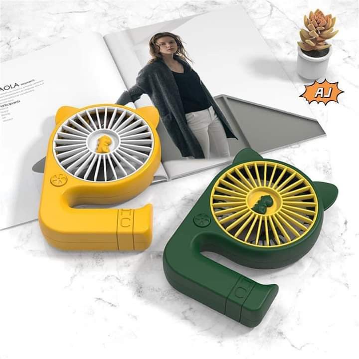 USB charging disk fan 149php, Furniture & Home Living, Lighting & Fans ...