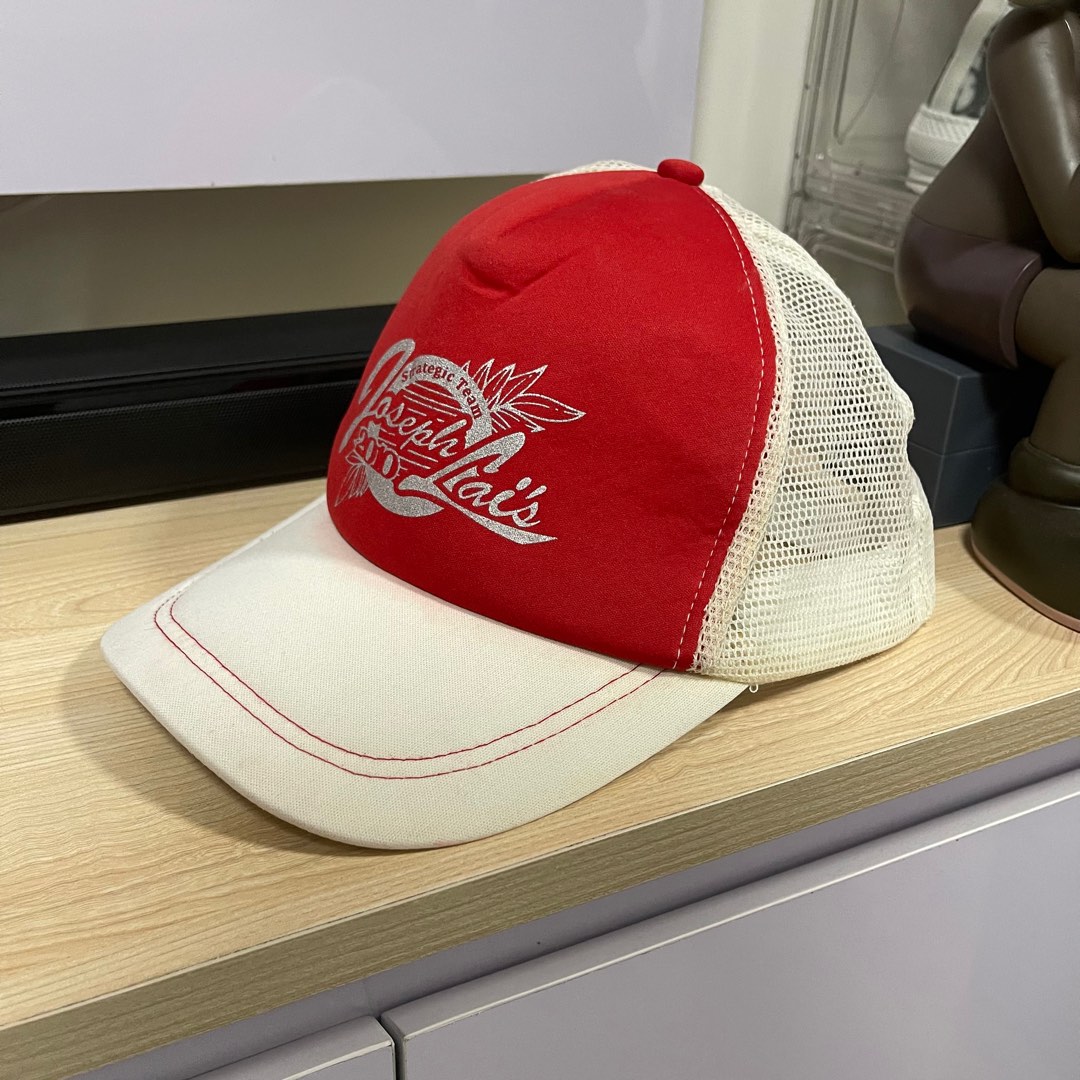 Vintage Red / White Trucker Cap, Men's Fashion, Watches & Accessories, Caps & Hats on Carousell