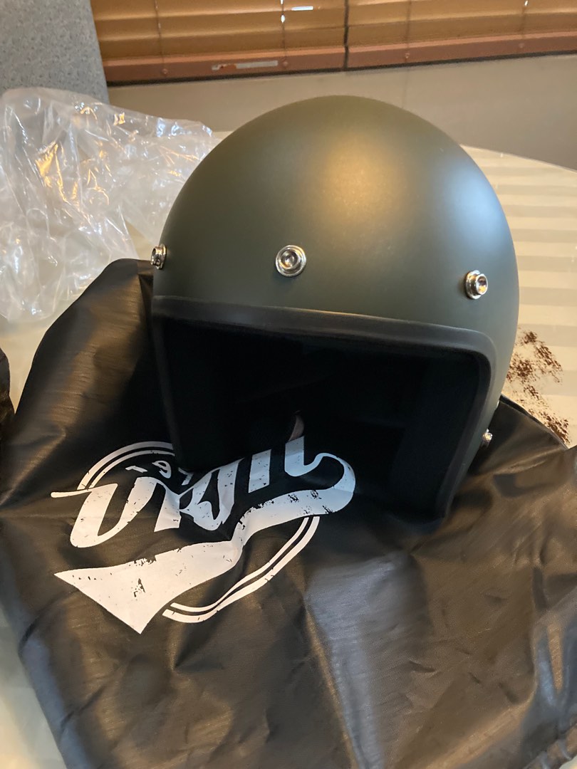VRM 1976 Classic Riding Helmet, Motorbikes, Motorbike Parts ...