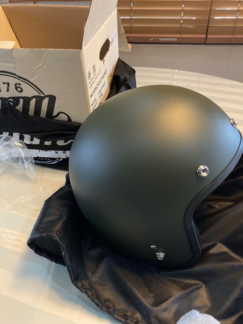 VRM 1976 Classic Riding Helmet, Motorbikes, Motorbike Parts ...
