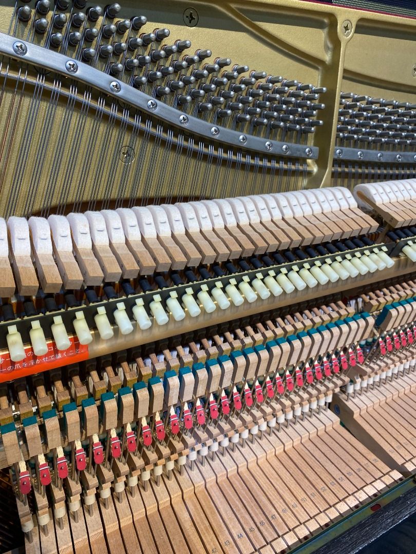 YAMAHA U1 Upright Piano (MX101R) No. 5018199, Hobbies & Toys, Music ...