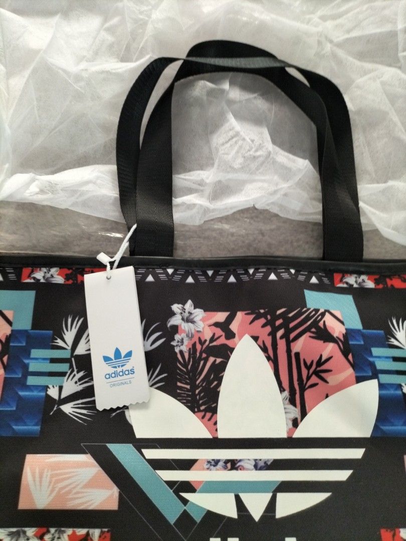 Adidas Shopper Bag, Women's Fashion, Bags & Wallets, Beach Bags on Carousell