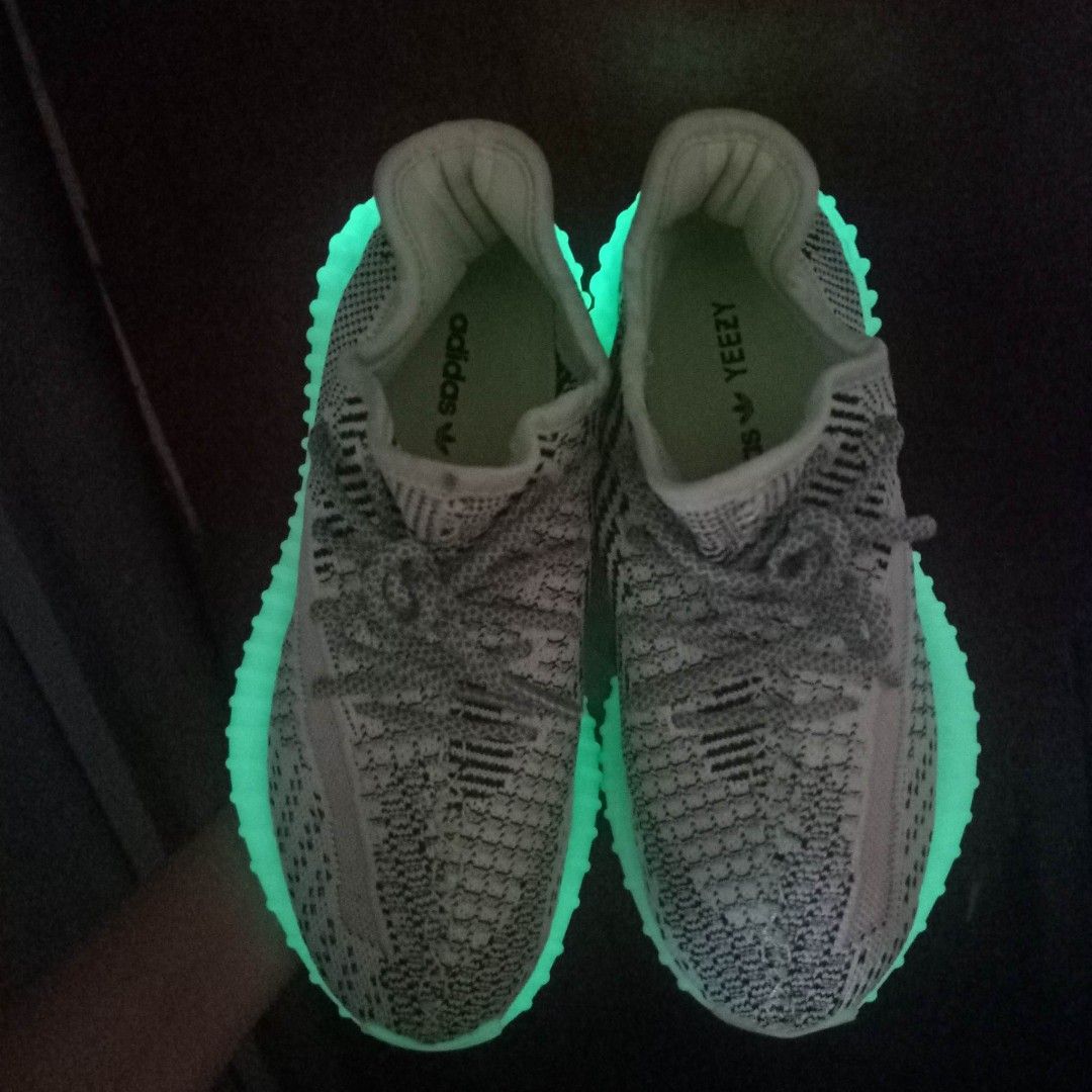 Adidas Yeezy Neon, Women's Fashion, Footwear, Sneakers on Carousell