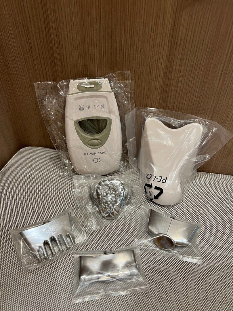 AgeLoc Galvanic Spa System II (Nu Skin), Beauty & Personal Care, Face, Face Care on Carousell