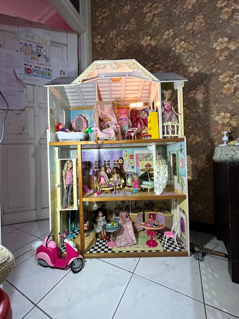 Barbie house full set, Bayi & Anak, Mainan & Baby Walker di Carousell