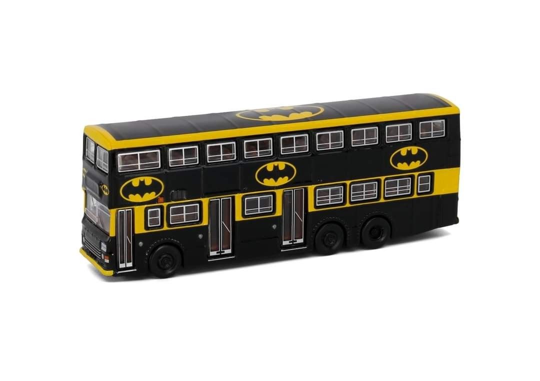 Batman Double Decker Bus Model 01, Hobbies & Toys, Memorabilia ...