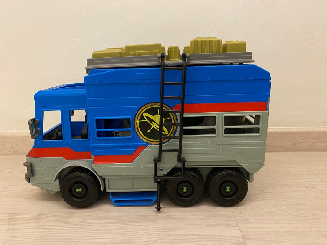 Ben-10 Transforming RustBucket Play set, Hobbies & Toys, Toys & Games ...